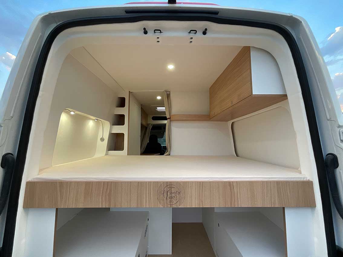 Aménagement sur-mesure Volkswagen Crafter 4motion L3H3 - A Contre Van